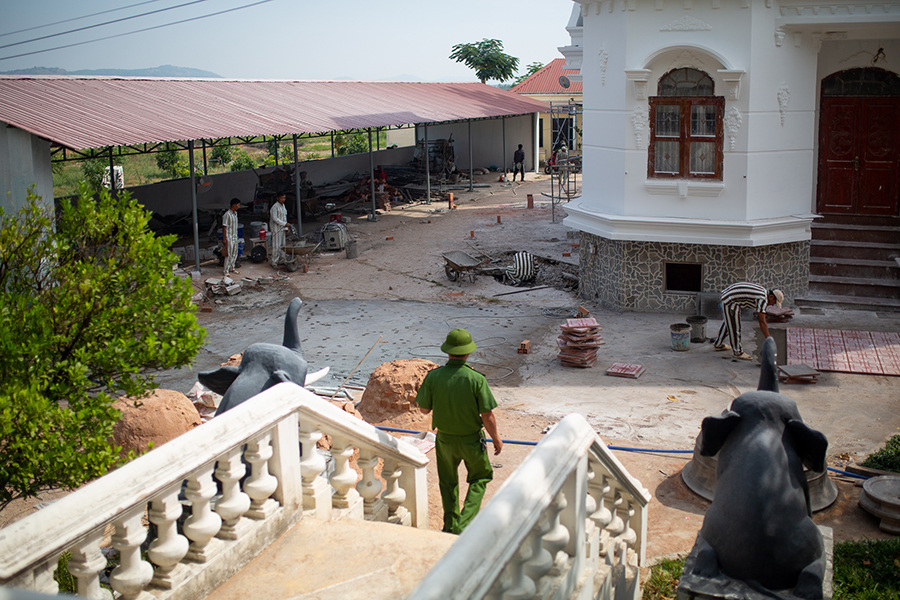 Thu Duc Prison - Chris Humphrey