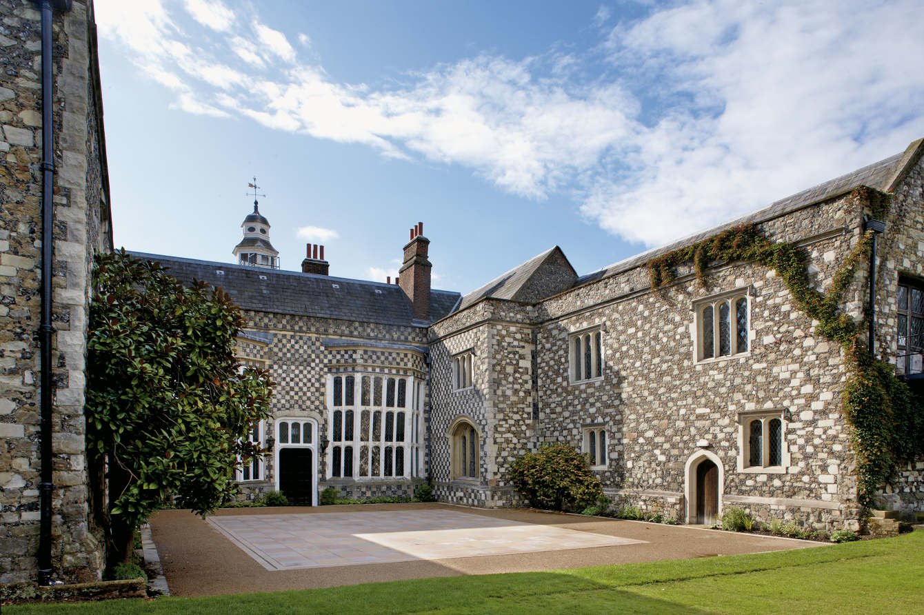 Garden Stories - Laura Ventura