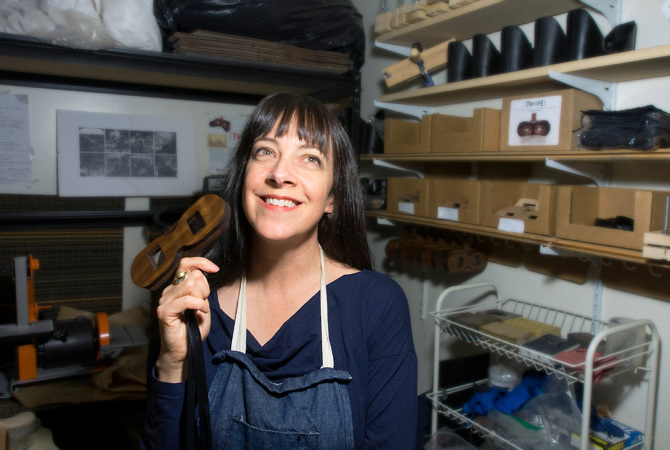 TwinScope Viewer - Colleen Woolpert