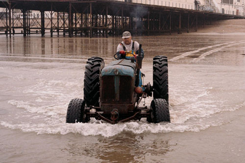THE FISHERMEN OF BOGNOR REGIS - Peter Gloria Photography