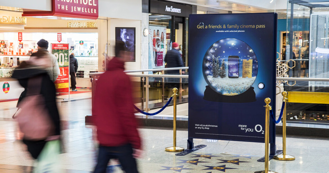 O2 - World's First Popcorn Snow Globe - Susannah Thomas' Portfolio