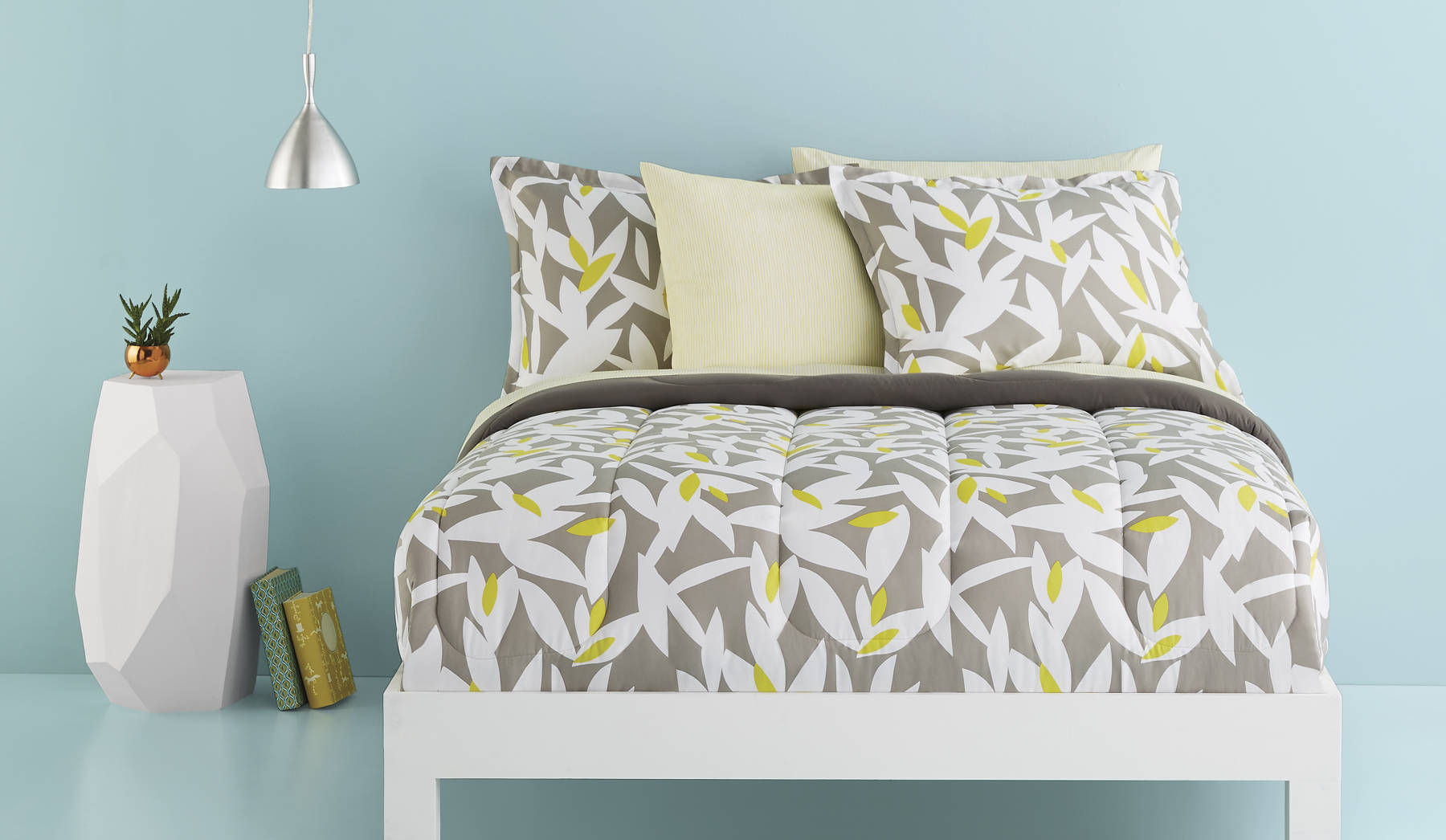 Room Essentials Indoor - Gilly Creative • Scott Gilson • Gilly Creative ...