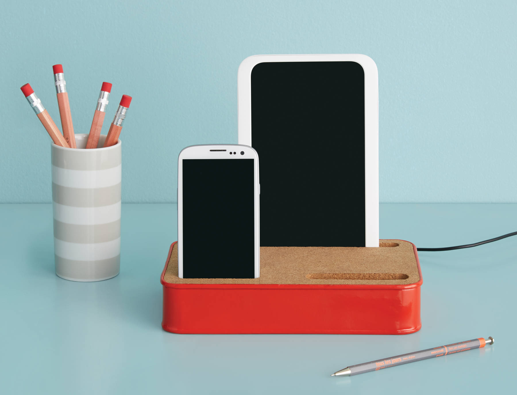 Room Essentials Indoor - Gilly Creative • Scott Gilson • Gilly Creative ...