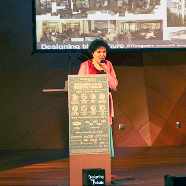 Maria Mallo. Dra. arquitecta, docente, diseñadora y auto-productora.