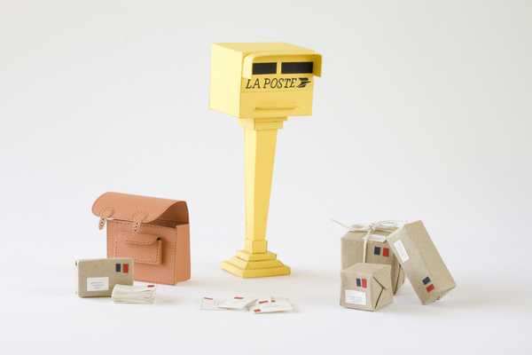La Poste, paper design - Alice Drapanaski