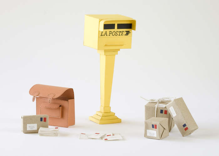 La Poste, paper design - Alice Drapanaski