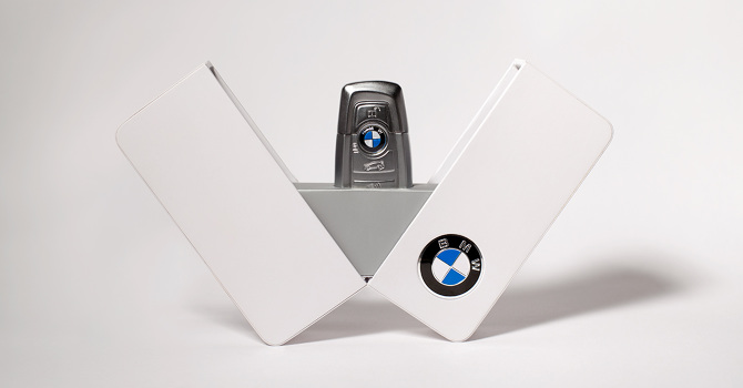 BMW WELCOME TO THE FAMILY - Rob Hirst-Hermans Creative