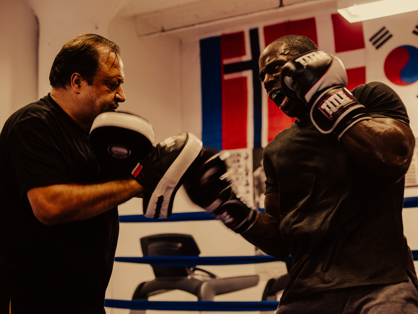 Lululemon x Chicago x Gideon - Kamil Bialous - Advertising and ...