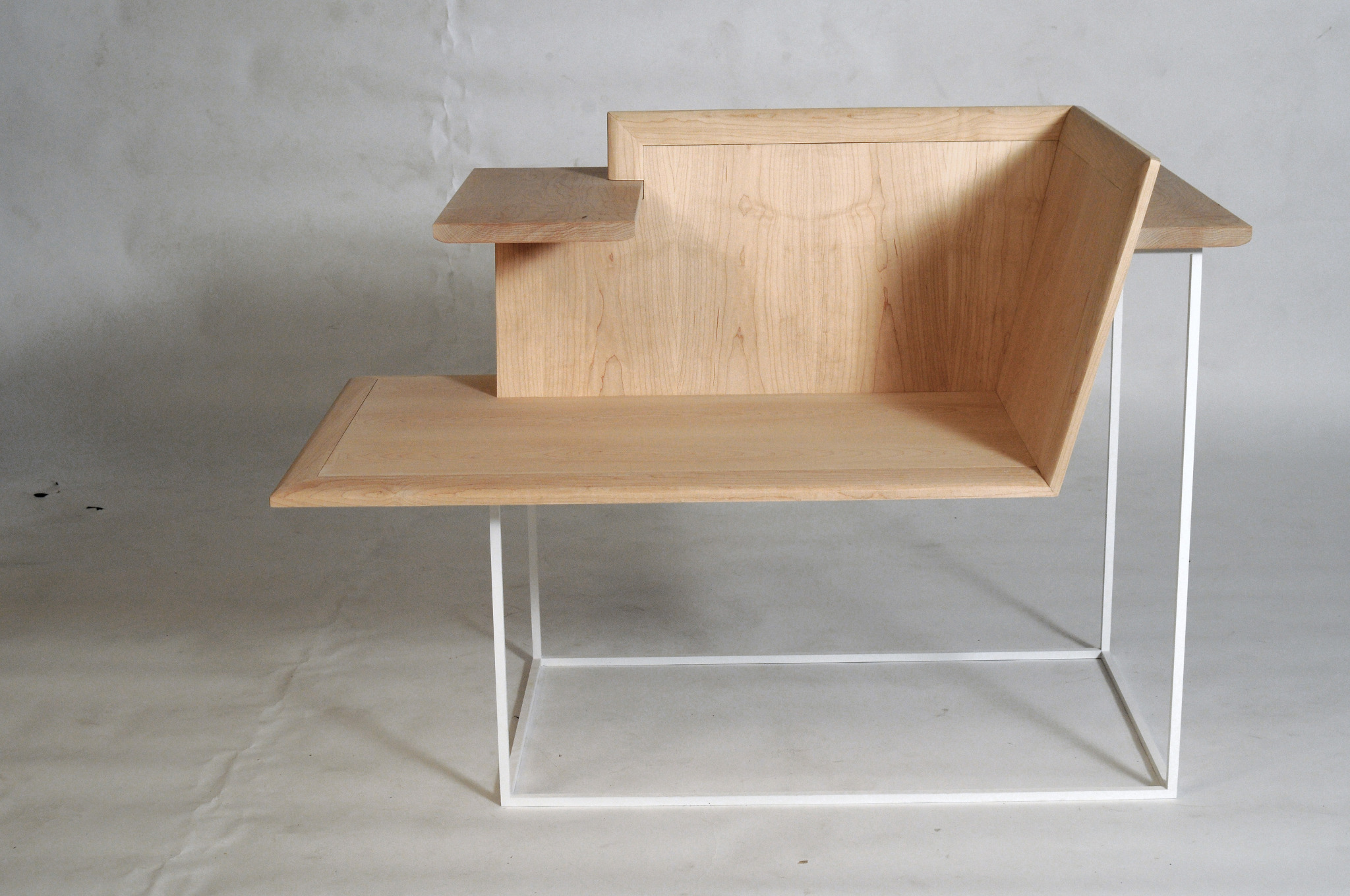 SELF-PORTRAIT CHAIR - emilyaune