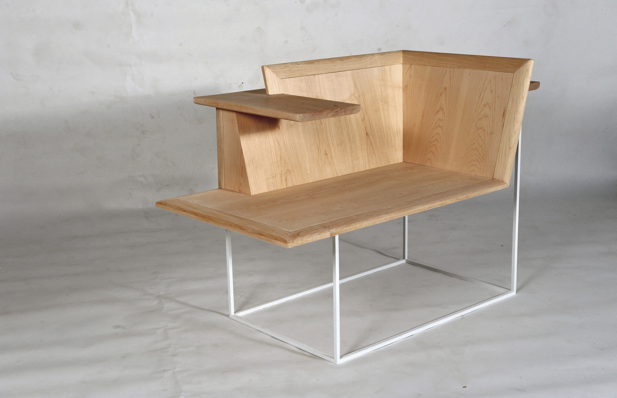 SELF-PORTRAIT CHAIR - emilyaune