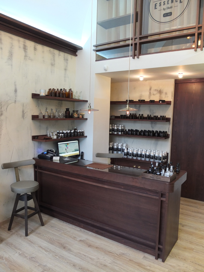 Essence perfume shop - TM αρχιτέκτονες