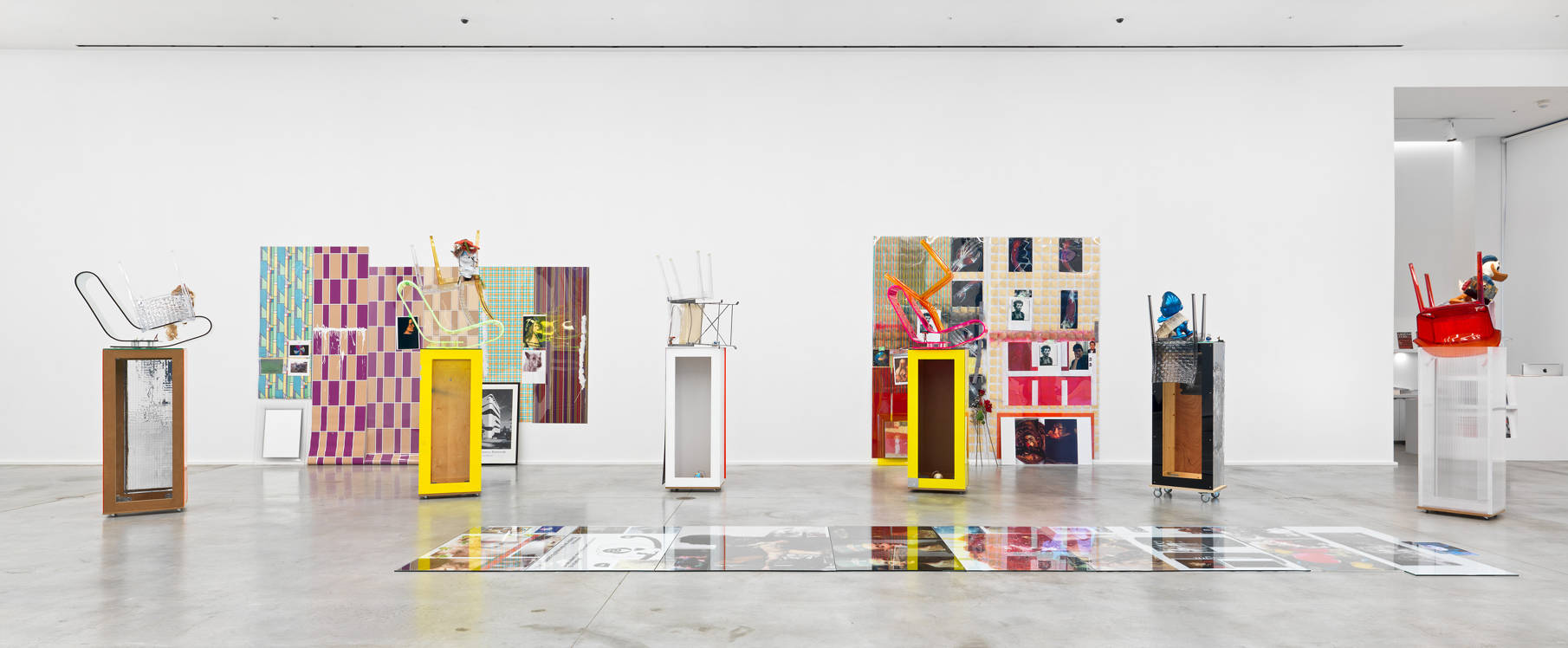 FlatSurface - Contemporary art blog