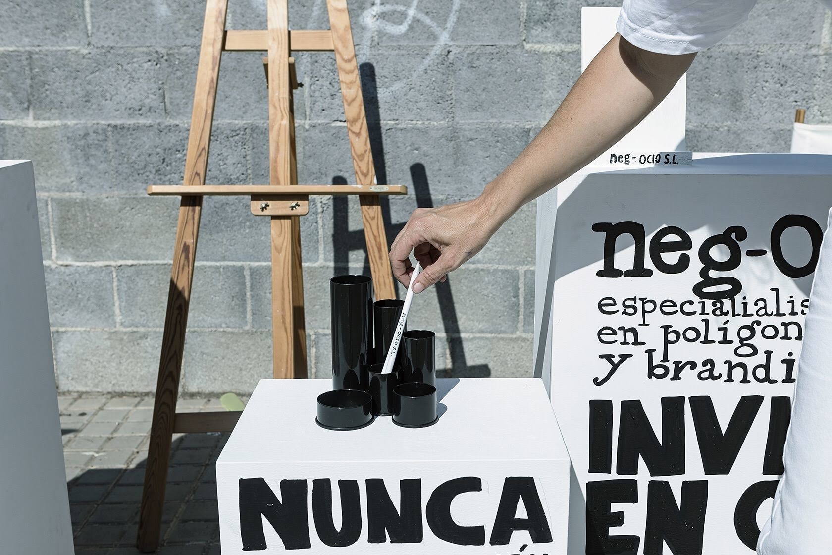 NEG-OCIO SL - Clara Nubiola . Territory and artistic practice