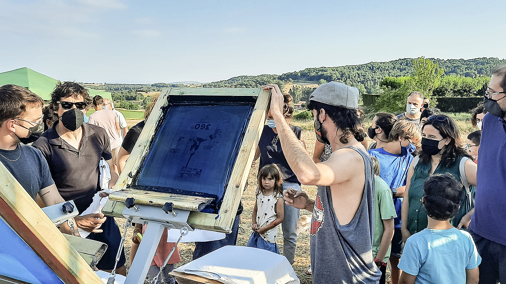 360º avià - Clara Nubiola . Territory and artistic practice