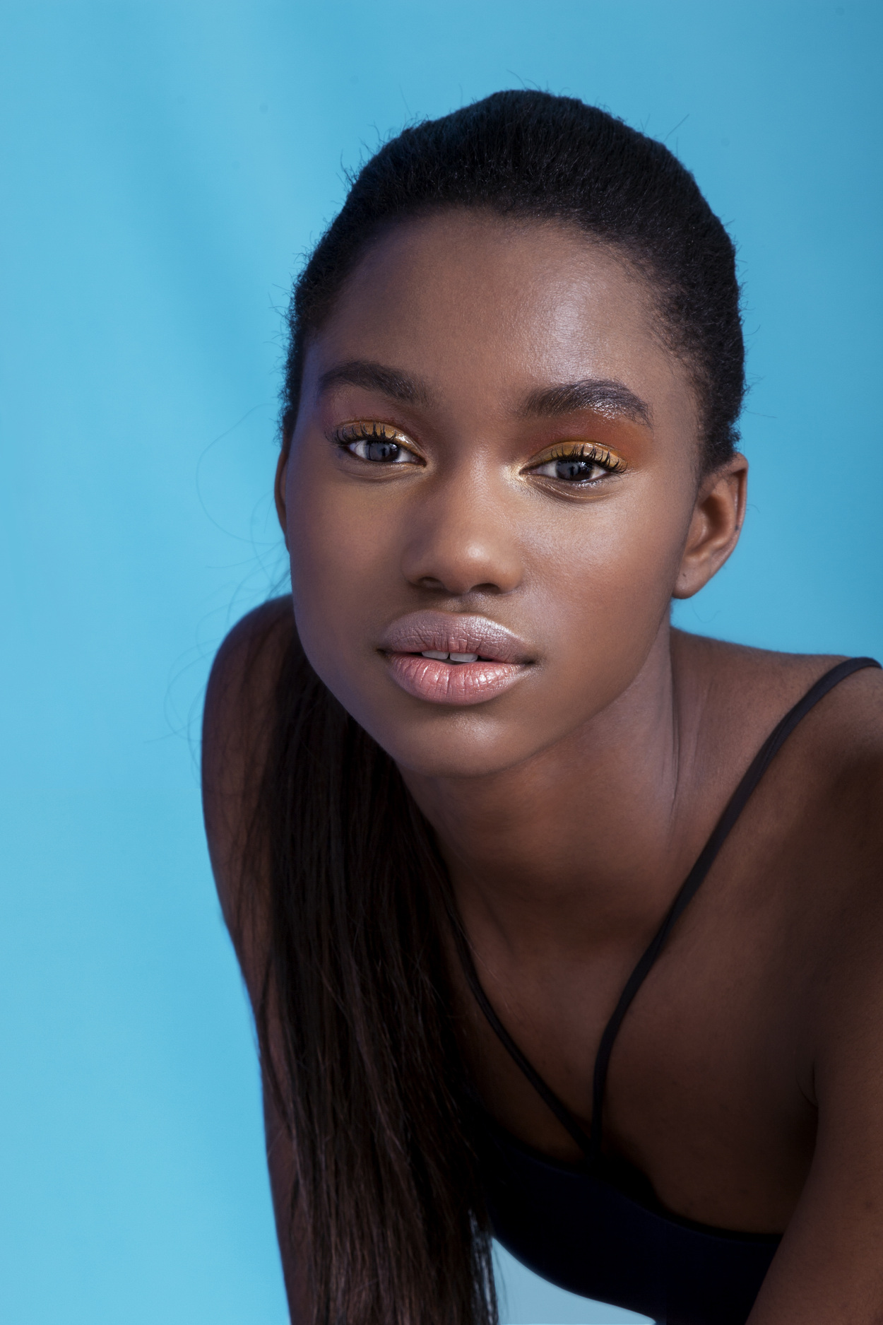 FRESH / EDITORIAL - The Laurel.studio