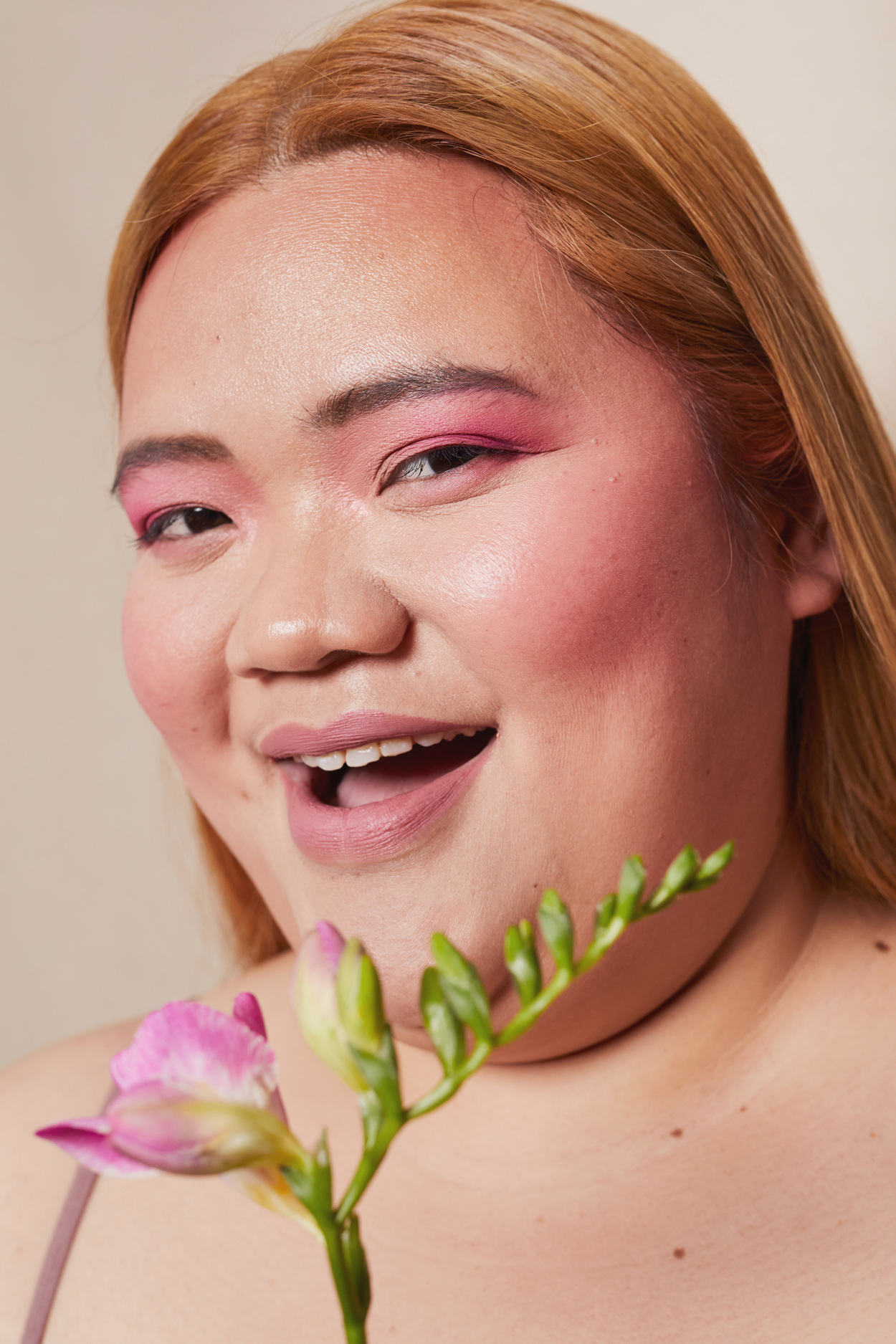 BODY POSITIVITY / CANVA - The Laurel.studio