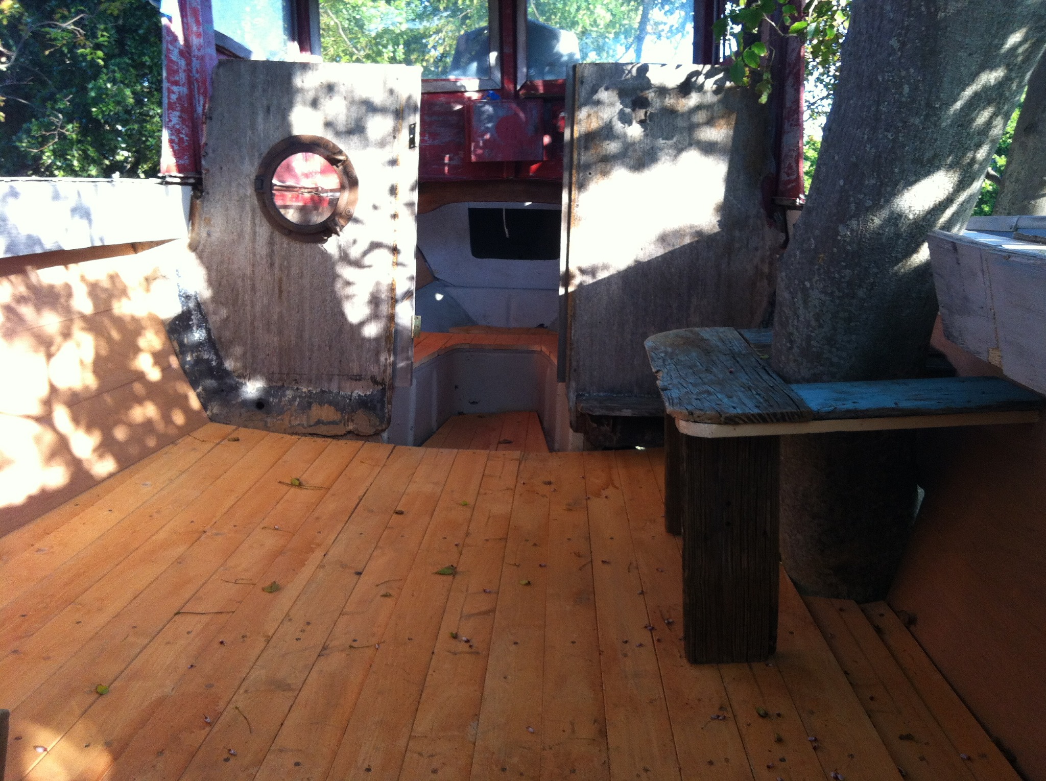 Boat Treehouse - Proposition Inc