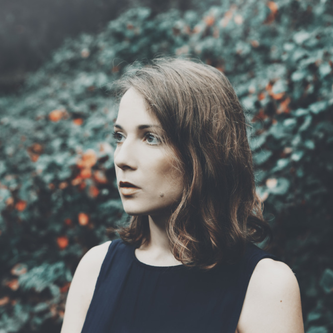 HANNAH CAMERON - Wilk