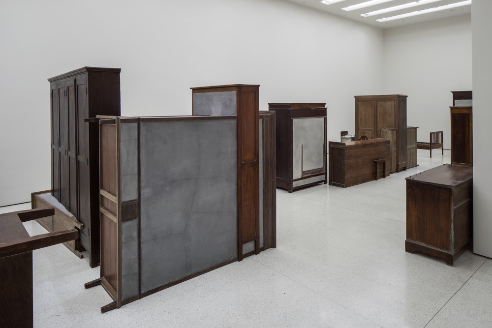 Doris Salcedo Exhibition - aviva.rubin