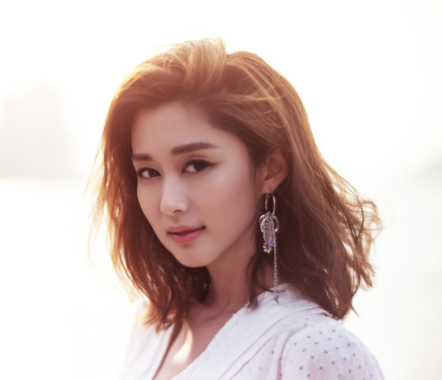 A day with Eliza Sam 岑麗香 - Dicky Manana photographer