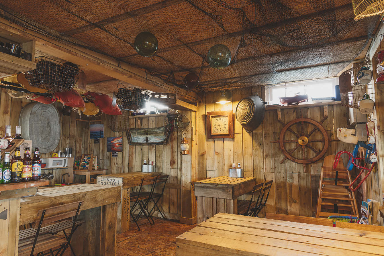 The Old Boathouse:Fish Shack - HILLFIELD STUDIO. FOOD STORIES