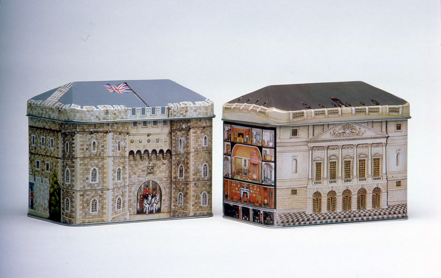Windsor Castle gates & Queen Anne's Dollshouse - ian-logan-design-tins