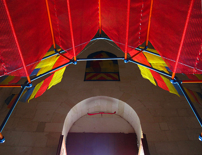 Simetría Vertical - Sebastián Baudrand